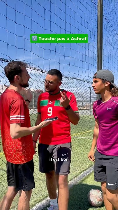 Quand tu joues au foot au Maroc 😂 - YouTube
