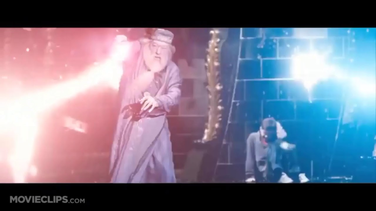 Dumbledore vs Voldemort duel Harry Potter and the Order of the Phoenix ...