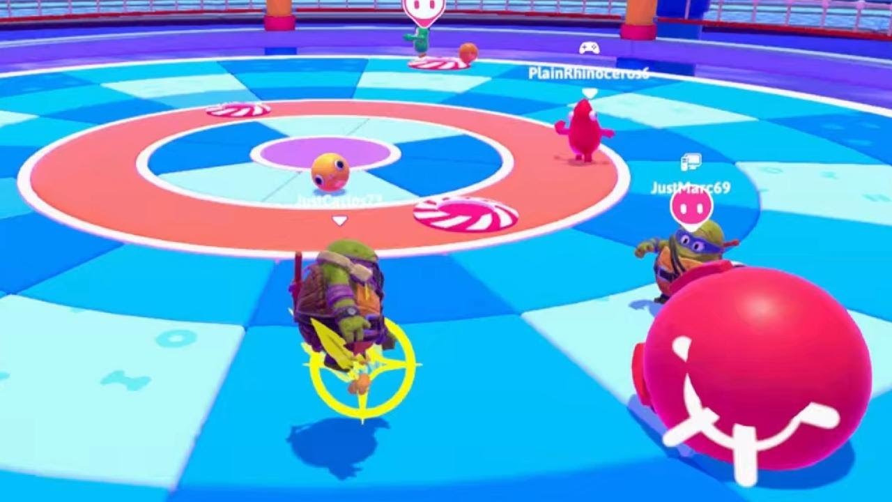 Fall Guys: Mark & I carried these 2 donuts. - YouTube