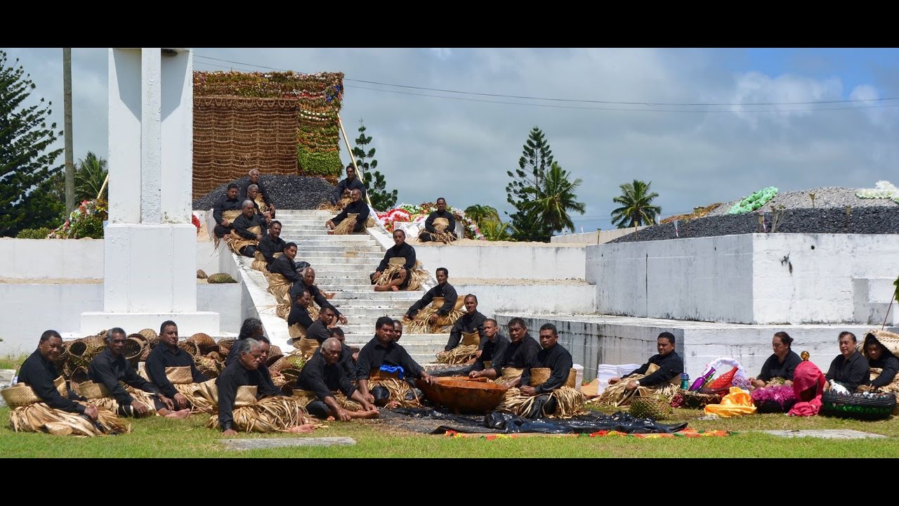 Hake Kilikili - Her Late Majesty Queen Halaevalu Mata'aho, the Queen ...