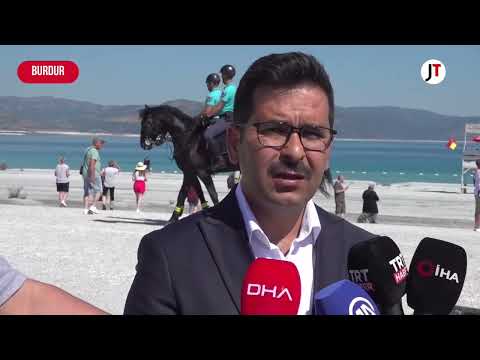 Salda Gölü'nde atlı jandarma ekibi göreve başladı
