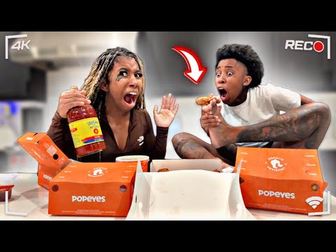 EATING WITH FEET 🦶 PRANK ON GIRLFRIEND 😱 * HILARIOUS *