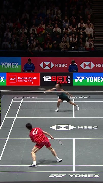 Turning up the pace! #shorts #badminton #BWF - YouTube