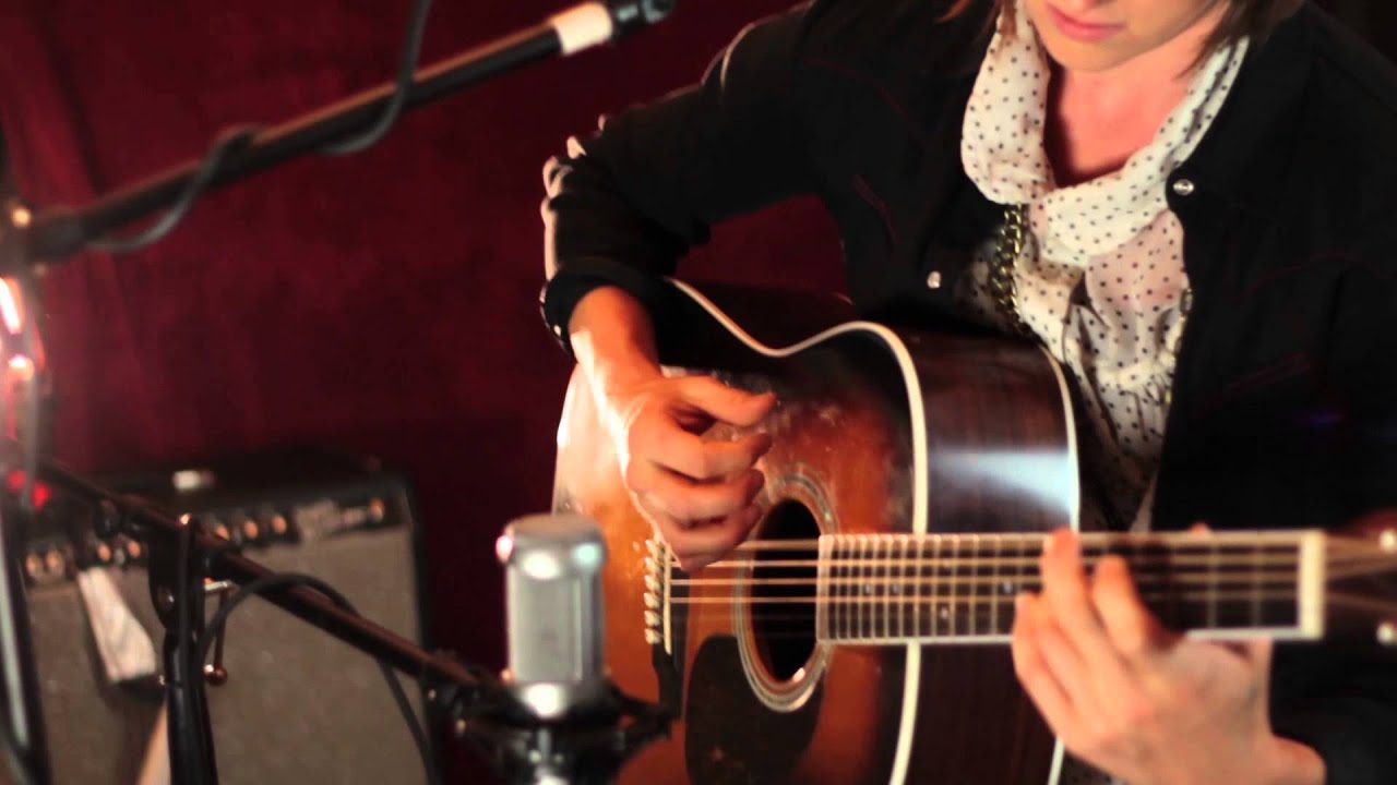 Abakis - 07 - Right Person, Wrong Time (Live HD) - YouTube