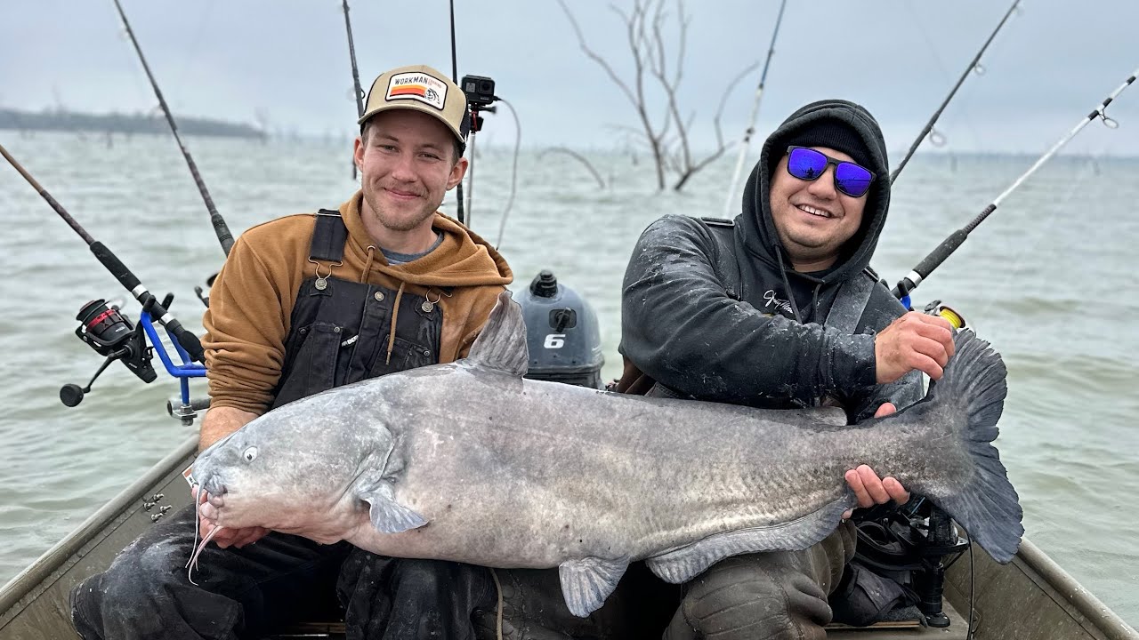 300lbs of MONSTER CATFISH!! (Texas Winter Fishing) - YouTube