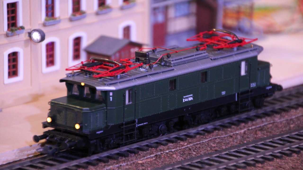 2020 12 12 UwesMoBa 21 BR E44 024 DB - YouTube