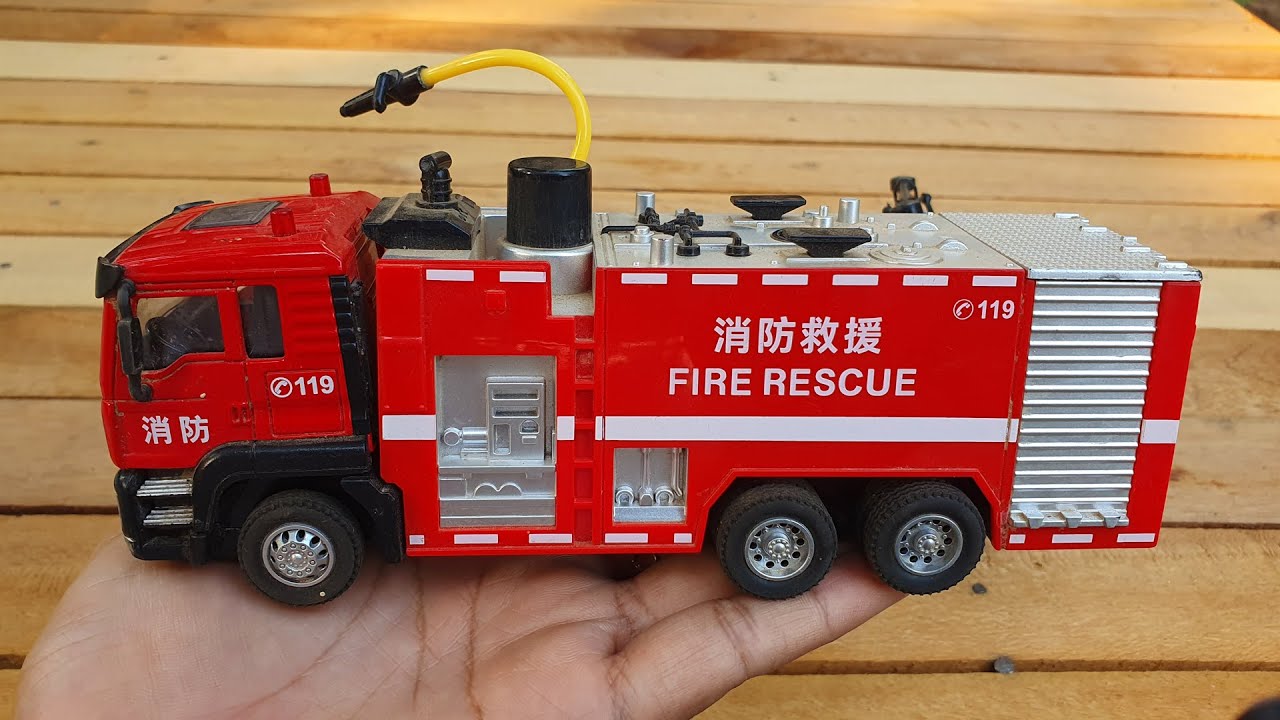 Wow...!!! Review Toys Cars Vs Toys Truck On The Table !! - YouTube