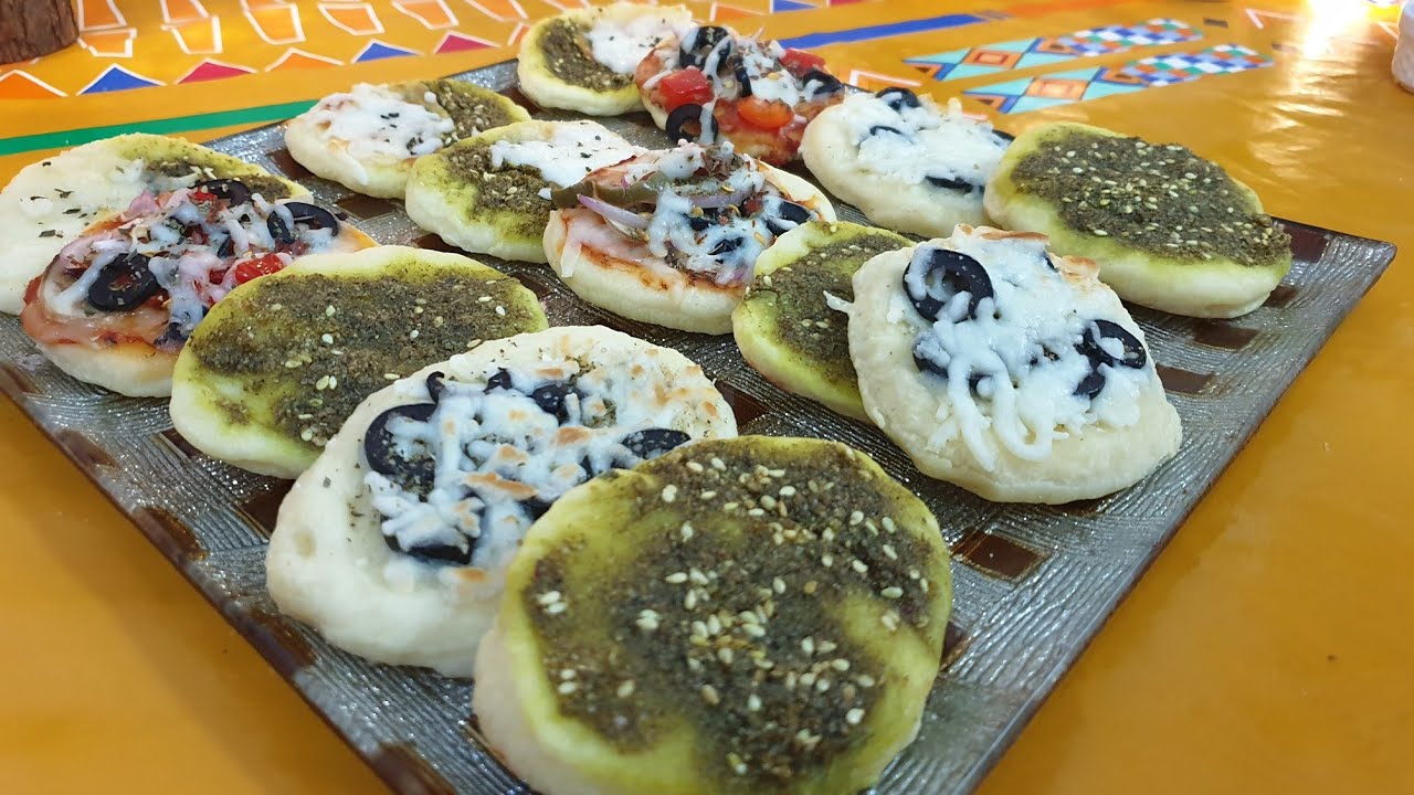 Fatayer (Mini pizza, za'atar, cheese)| Easy Microwave Recipe|Ramadan ...