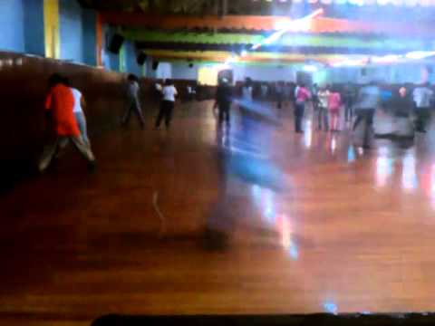 Elmwood skating rink 5 10 11pt4 - YouTube