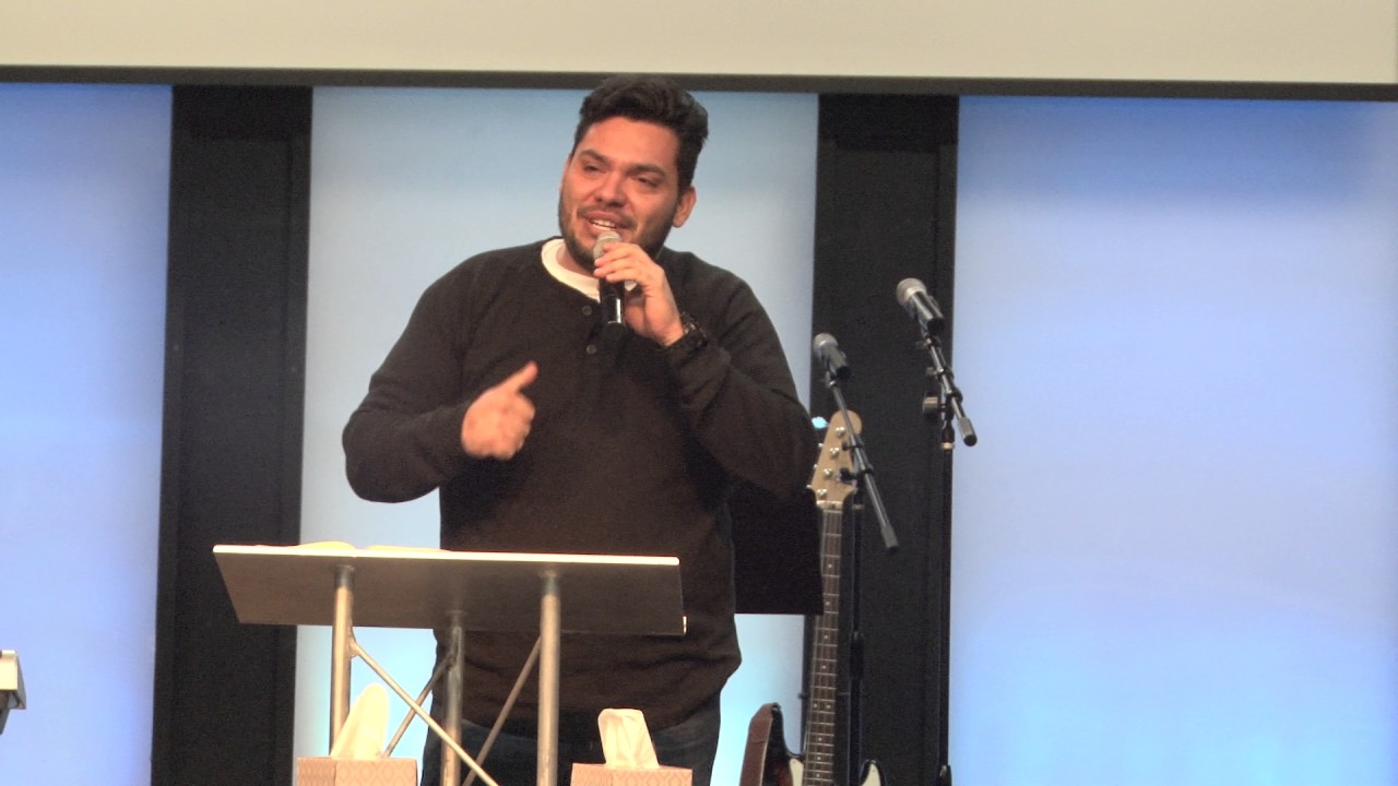 testimonio Pastor Rafael Moreno (impactado por un rayo) - YouTube