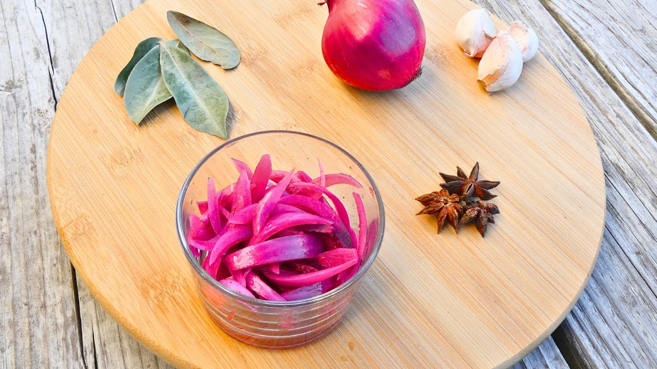 Pickles d'oignons rouges. Recette craquante! - YouTube