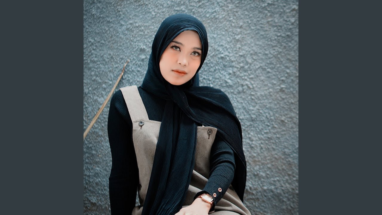 Cinta Penuh Duri - YouTube Music