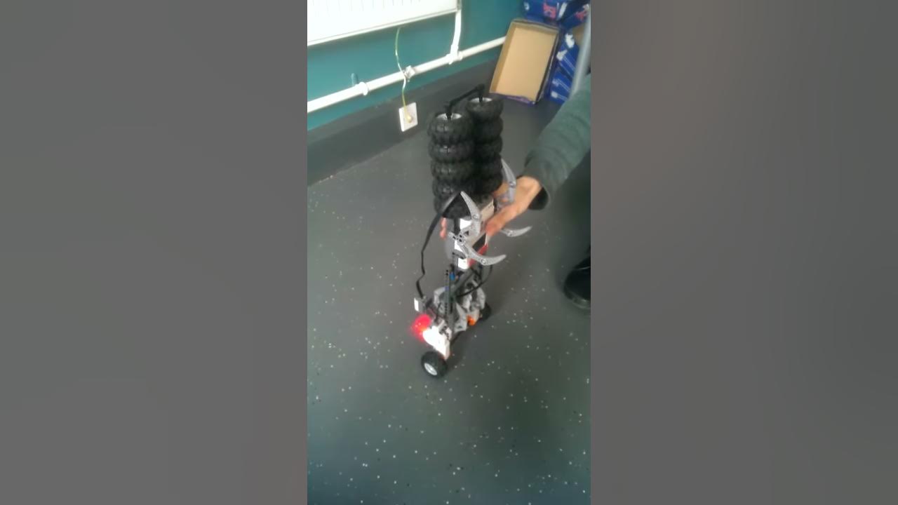 Balance Bot - YouTube