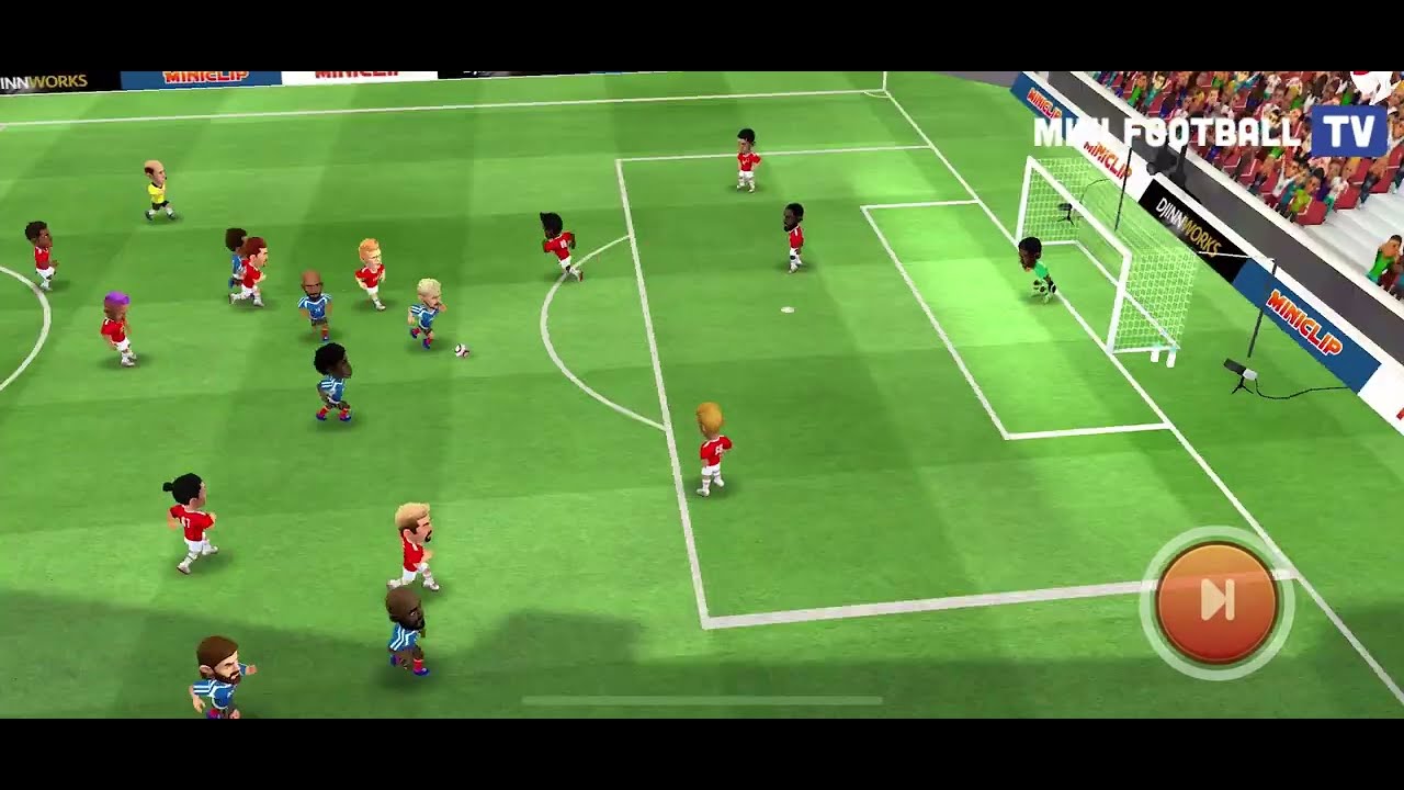 Miniclip mini football games/Today I played twice and lost, today is ...