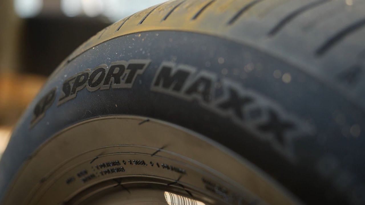 DUNLOP SPORTMAXX 060+ PRODUCT INFORMATION - YouTube