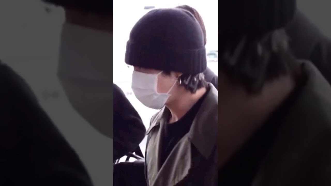 Jimin‘s hair silver highlights - YouTube