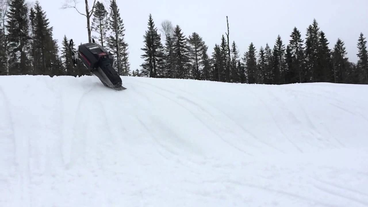 Rc snowmobile catwalk - YouTube