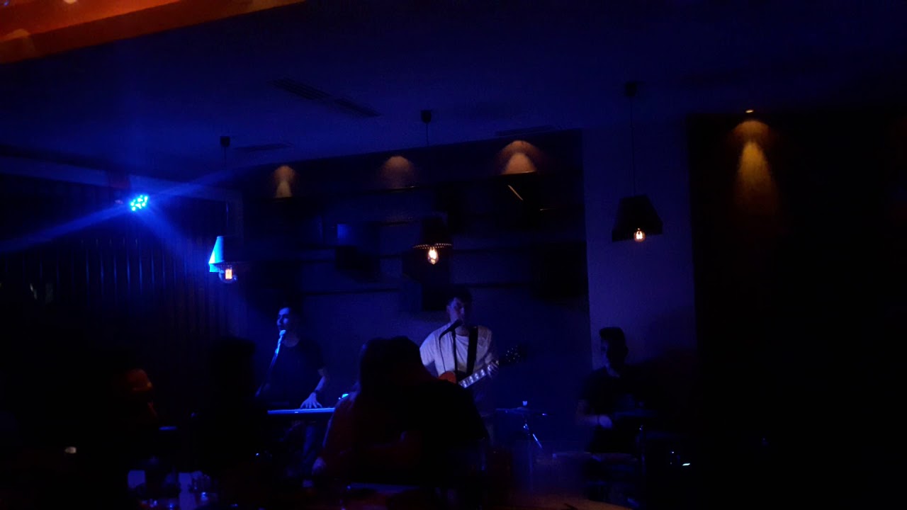 Βασιλικη ......τον ερωτα ... - YouTube