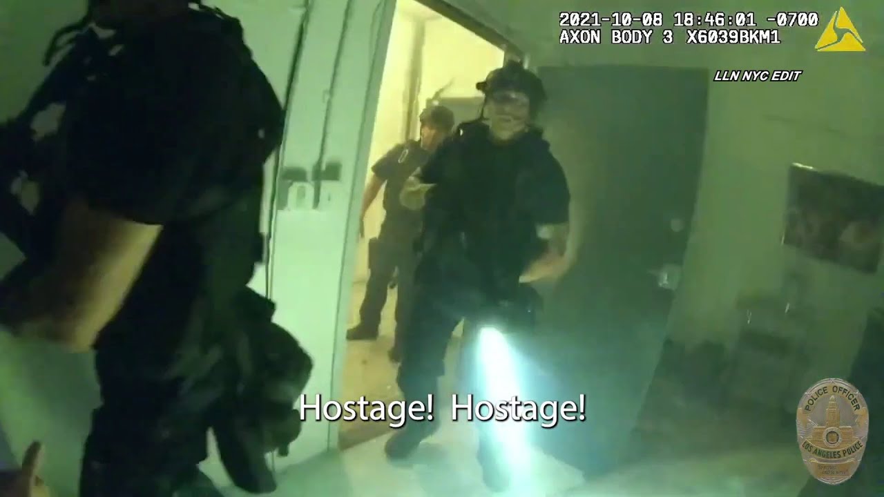 LAPD SWAT Saves Life of Woman Held Hostage by Gunman - YouTube