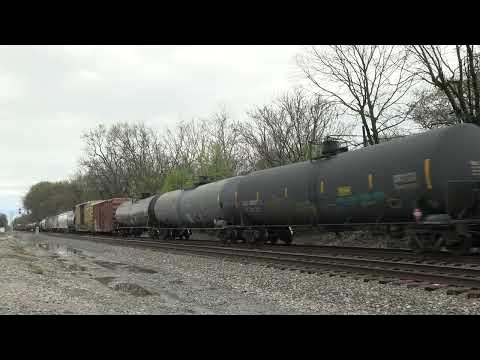 NORFOLK SOUTHERN EMD SD70ACE Southbound Manifest Mix Freight - YouTube