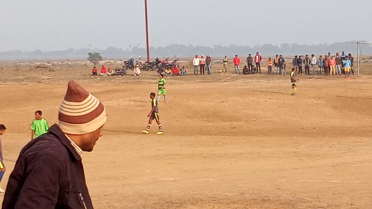 Foot ball mach - YouTube