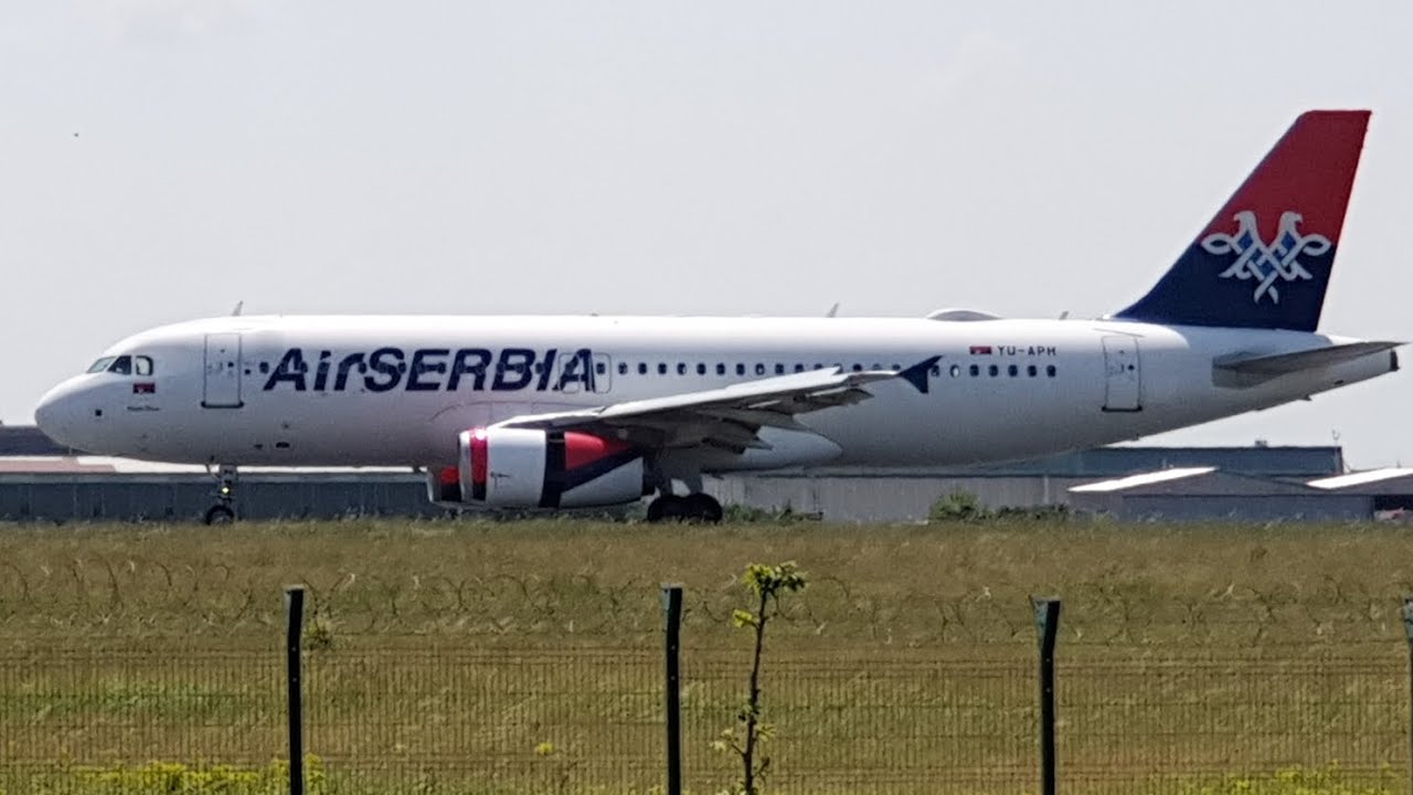 AirSERBIA Airbus a320 LANDING in Belgrade - YouTube