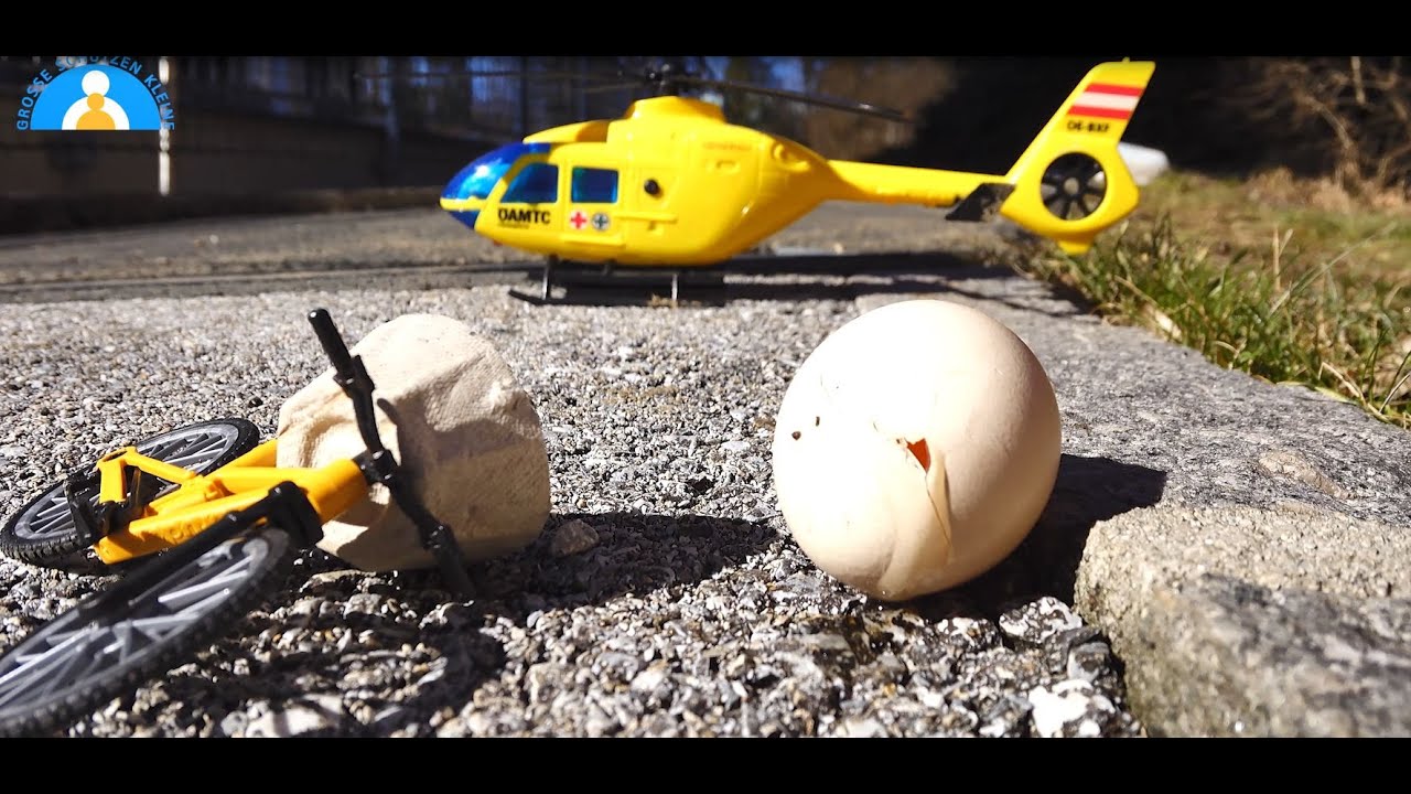 The Egg Helmet Test - German with English Subtitles - YouTube