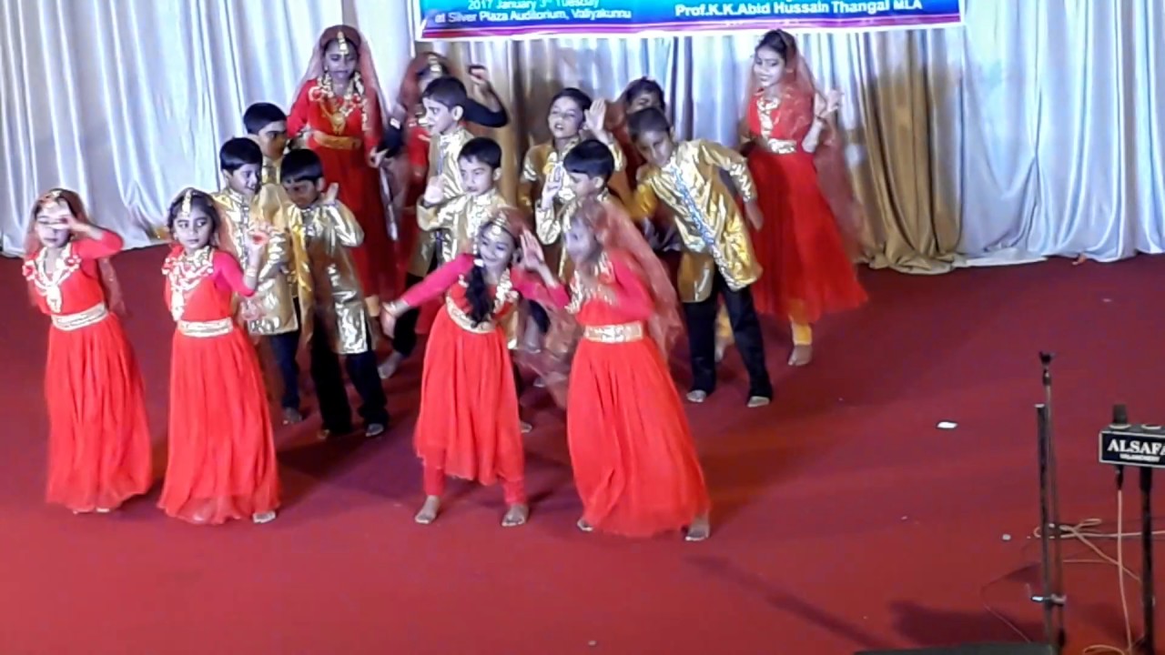 Item dance ഇഖ്റഅ സ്കൂൾ വളാഞ്ചേരി - YouTube