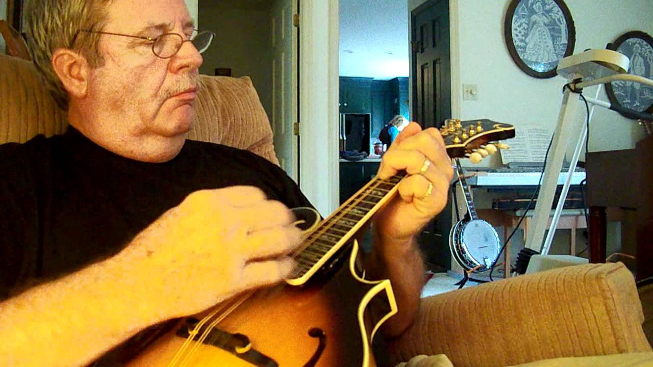 "I Saw The Light" Bluegrass Gospel Song on Mandolin - YouTube