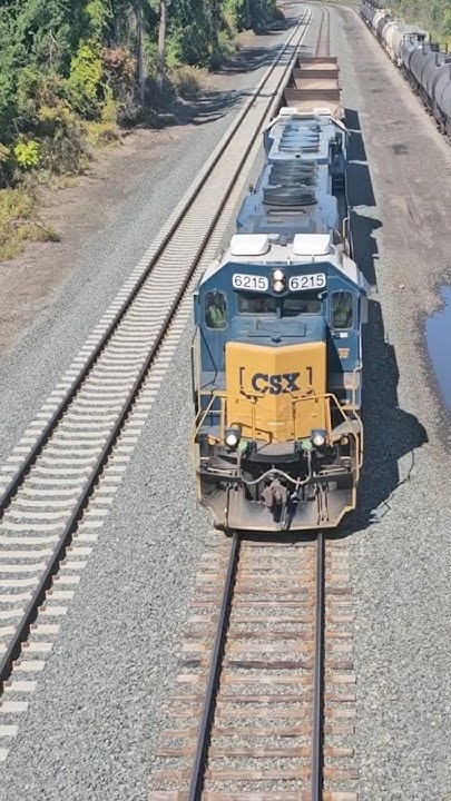 CSX Local Straight Ahead - YouTube