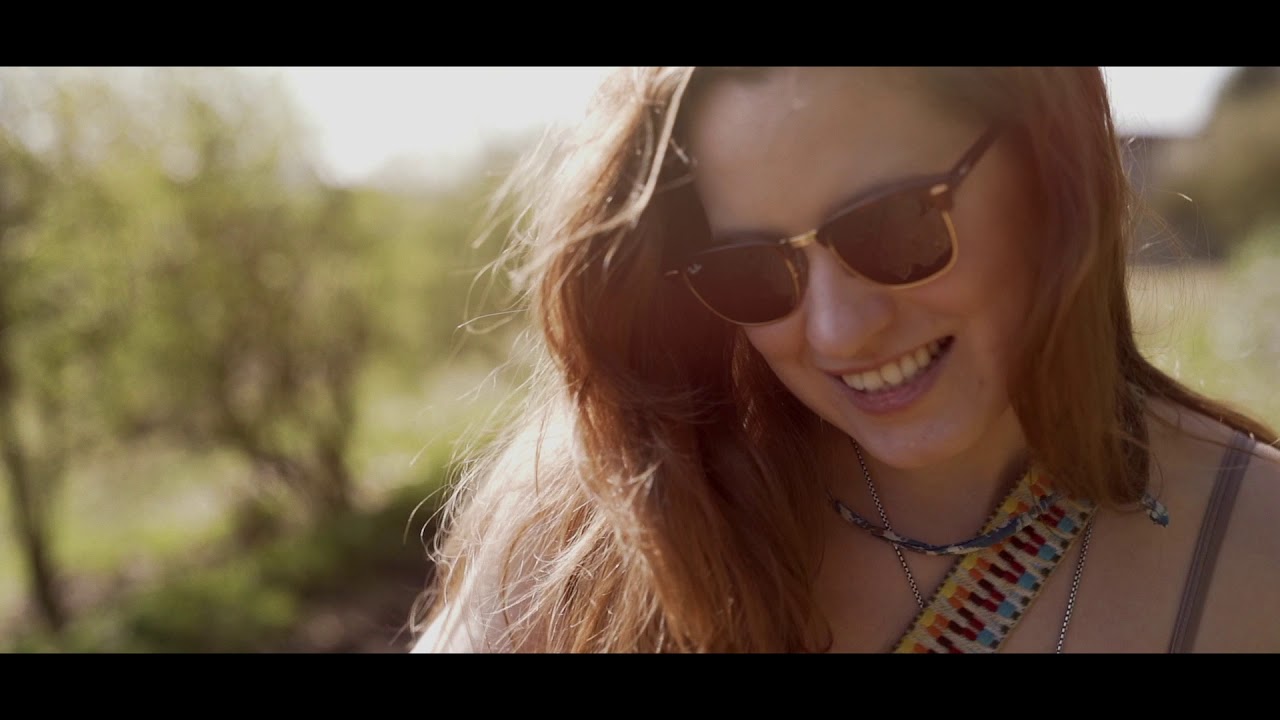Hey It's You - Emily Laing - YouTube
