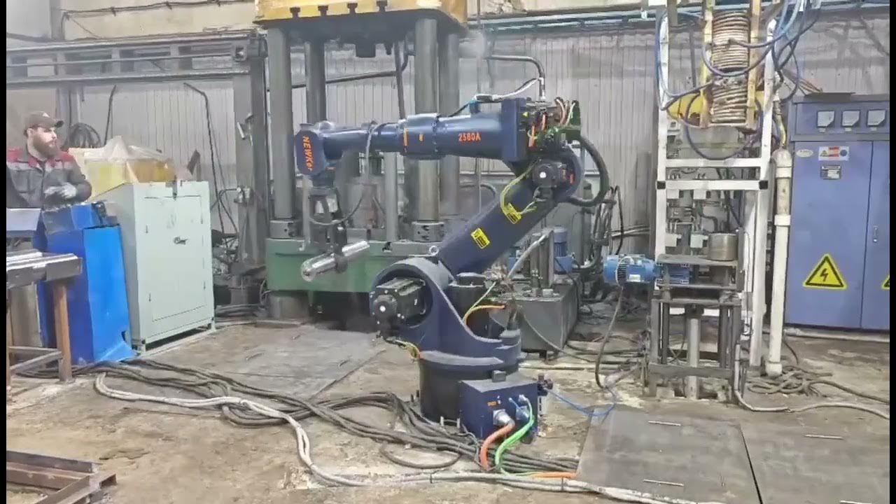 NEWker robot in Russia - YouTube