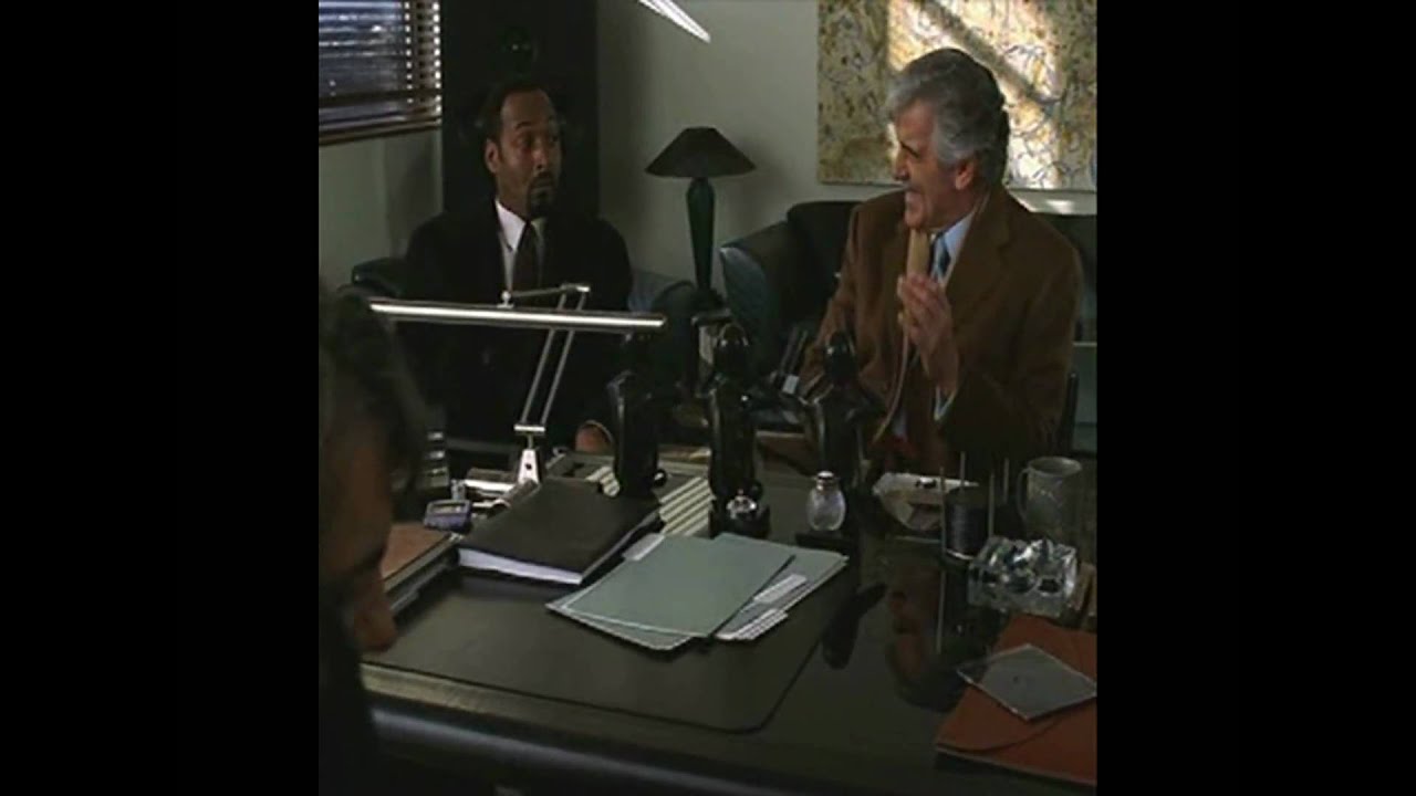 HIP HOP on Law&Order- Ain't No Love - YouTube