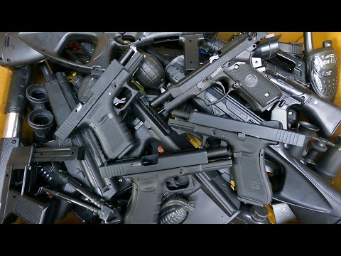 INSANE Blackout Toy Gun Arsenal! Glock 17, MP5, Beretta M92 & Airsoft Pistols Collection
