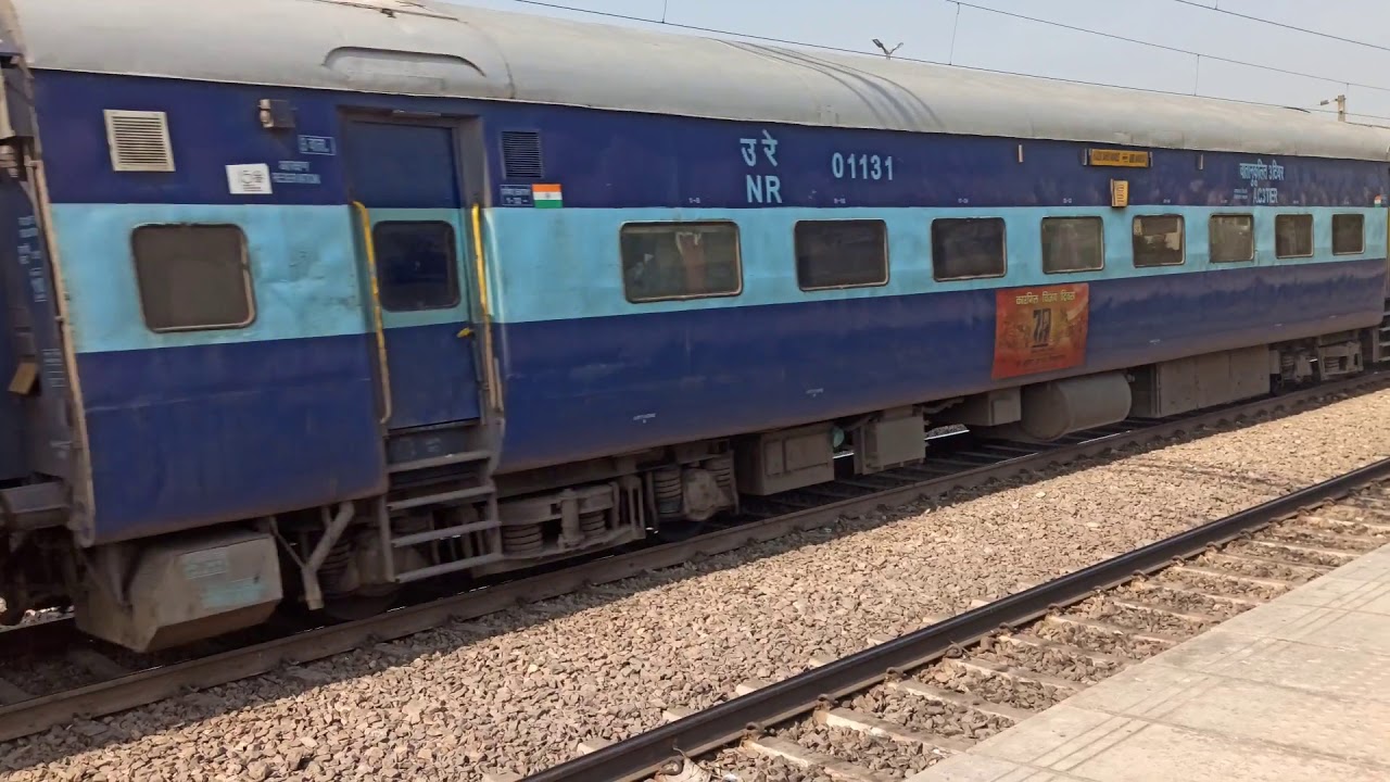 Full Speed Fast Express Train of Indian Railway – Must watch this video ...