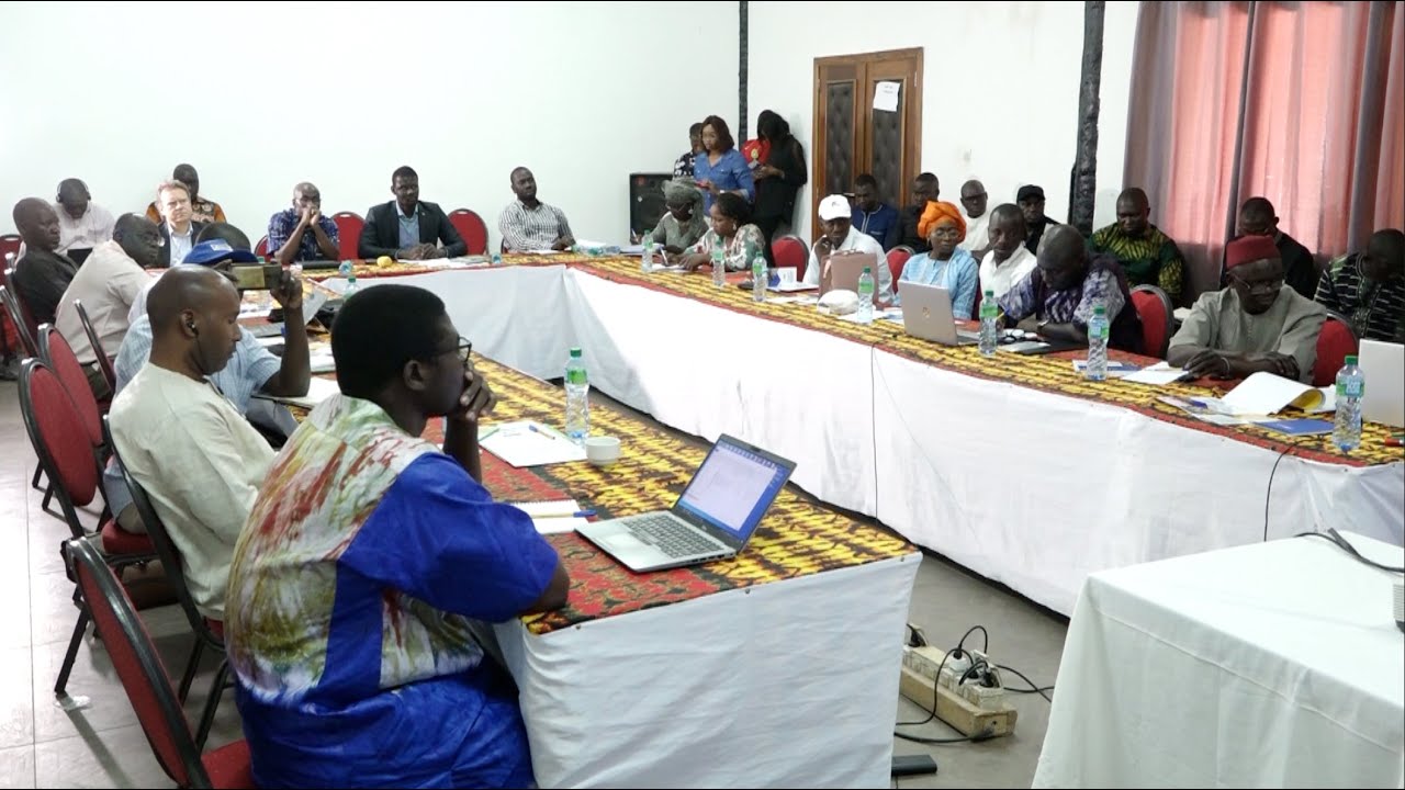 Réhabilitation de la RN4 : quel impact pour l'emploi ? - YouTube