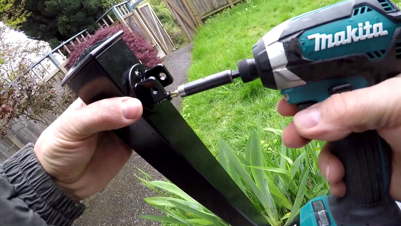 Install Rail Post In Epoxy On Concrete Steps - Stair Railings 810 04 23 ...