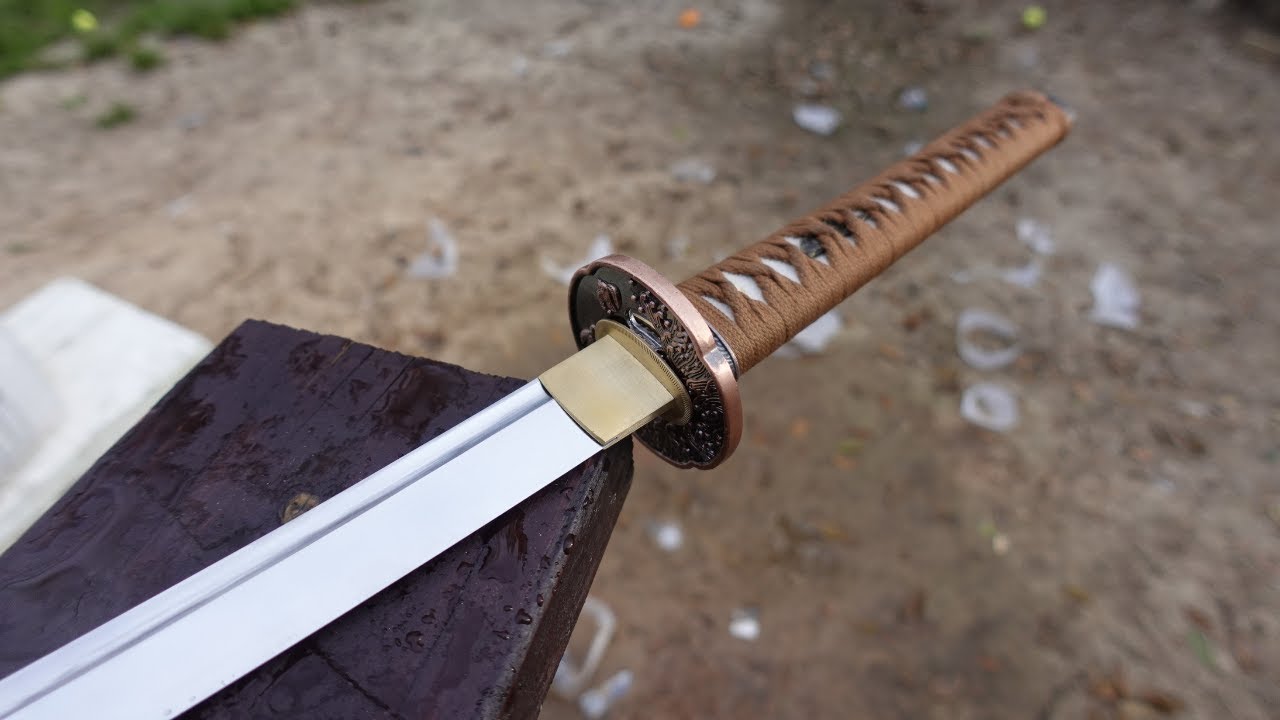 Hanbon Forge Custom Katana Draw cutting Slomo - YouTube