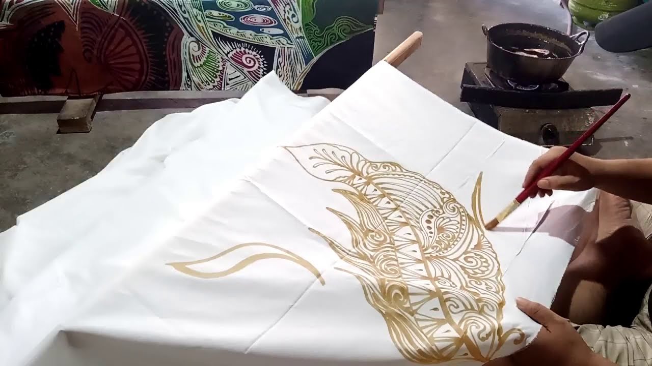 AMAZING BATIK ART PROCESS | SENI BATIK KONTEMPORER #1 - YouTube