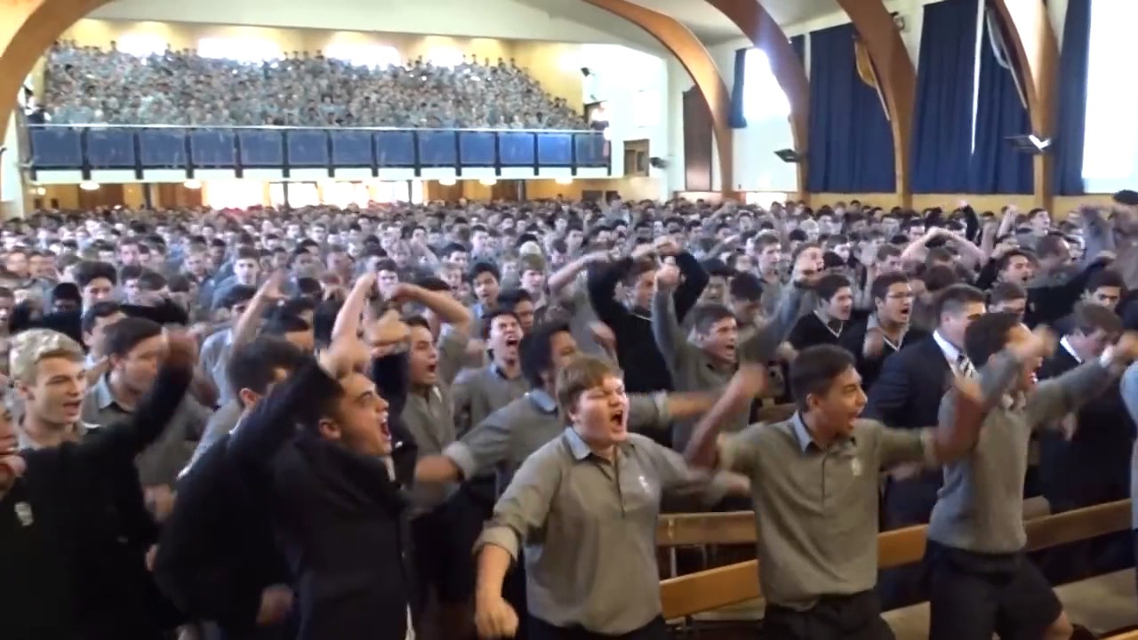 New Zealand students giving intense Haka farewell to their retiring ...