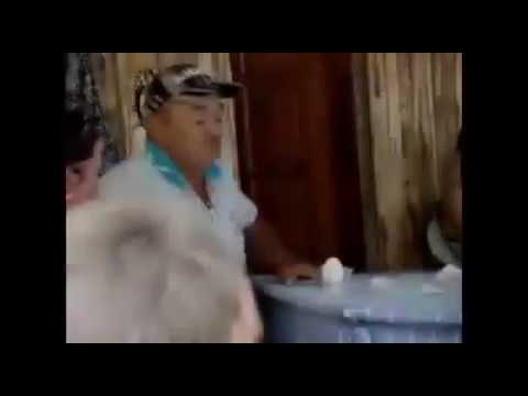 Turkish Man Meows to egg and discover the secret of the universe