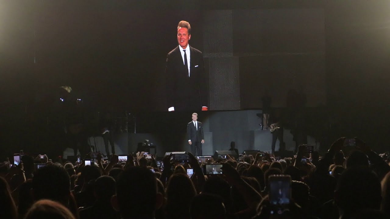 Luis Miguel - Sames Auto Arena - Laredo, TX - YouTube