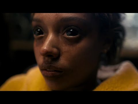 Ruhların içlerine girmesine izin veriyorlar fakat onlar kalmak istiyor - Talk to me Türkçe izle 2023