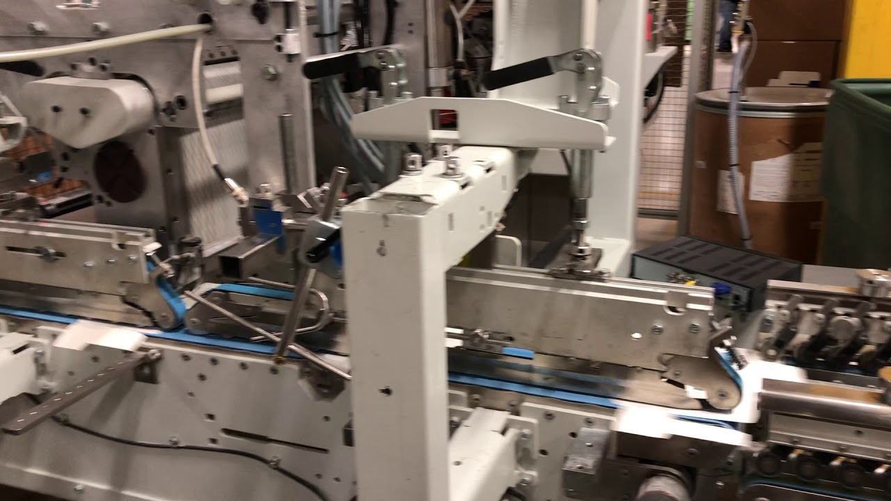 BOBST Expertfold (folder-gluer) at Vista Color - YouTube