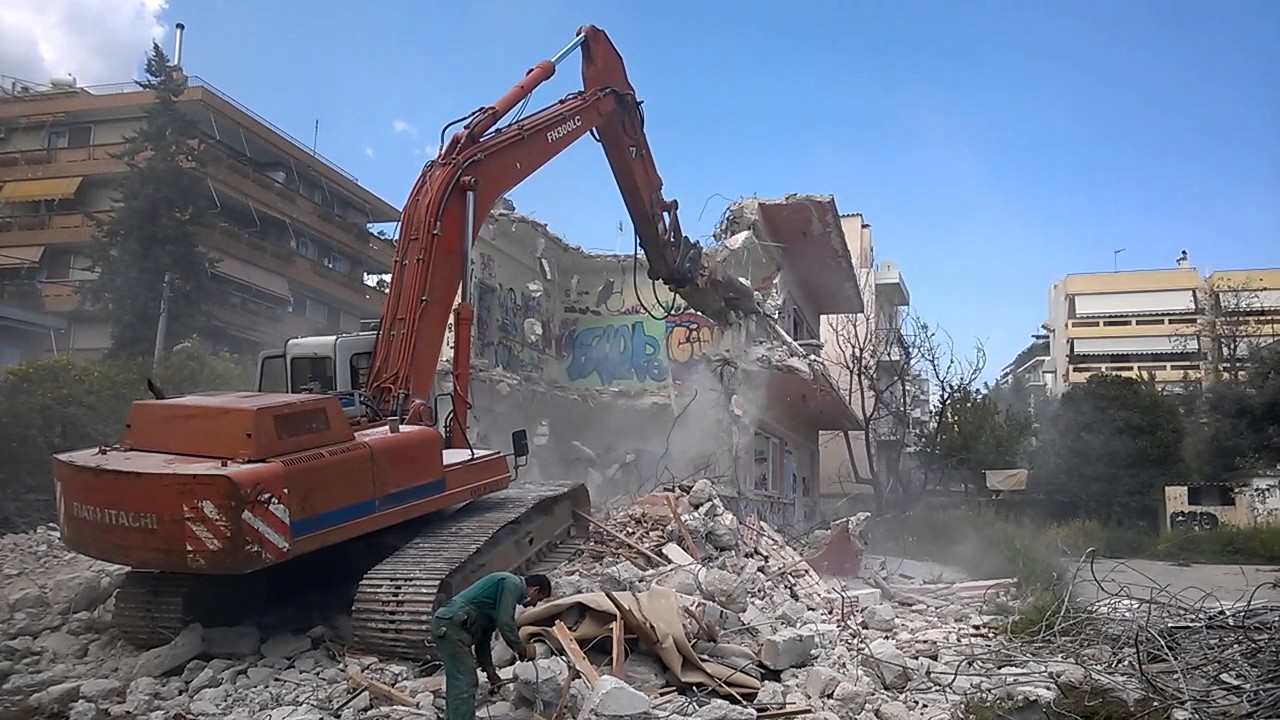 Χωματουργικες εργασιες - ΚΑΤΕΔΑΦΙΣΗ ΜΕ ΥΔΡΑΥΛΙΚΟ ΨΑΛΙΔΙ - YouTube