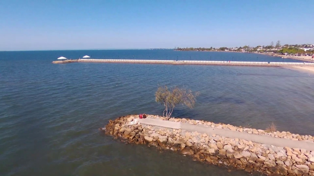 Drone view of the bayside areas Wynnum, Manly and Lota - YouTube