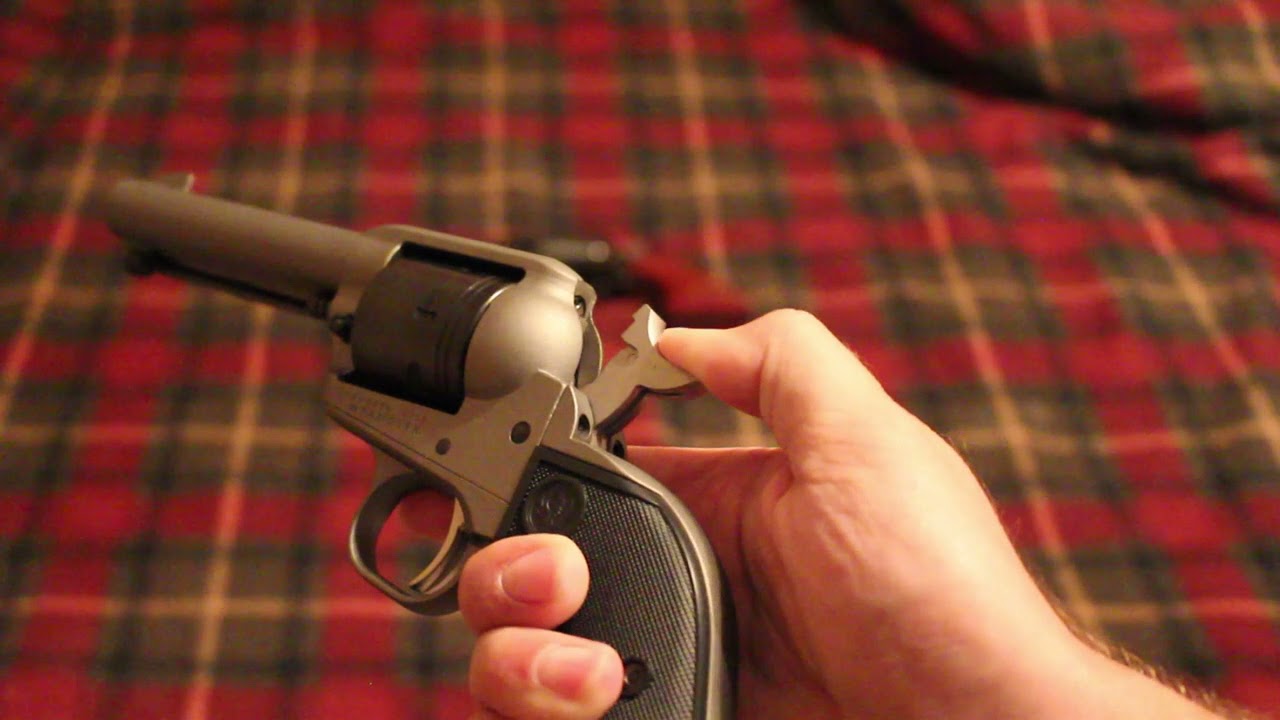 Ruger Wrangler vs. Heritage Rough Rider - YouTube