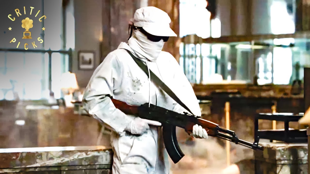 Bank Robbers Take Hostages | Inside Man - YouTube