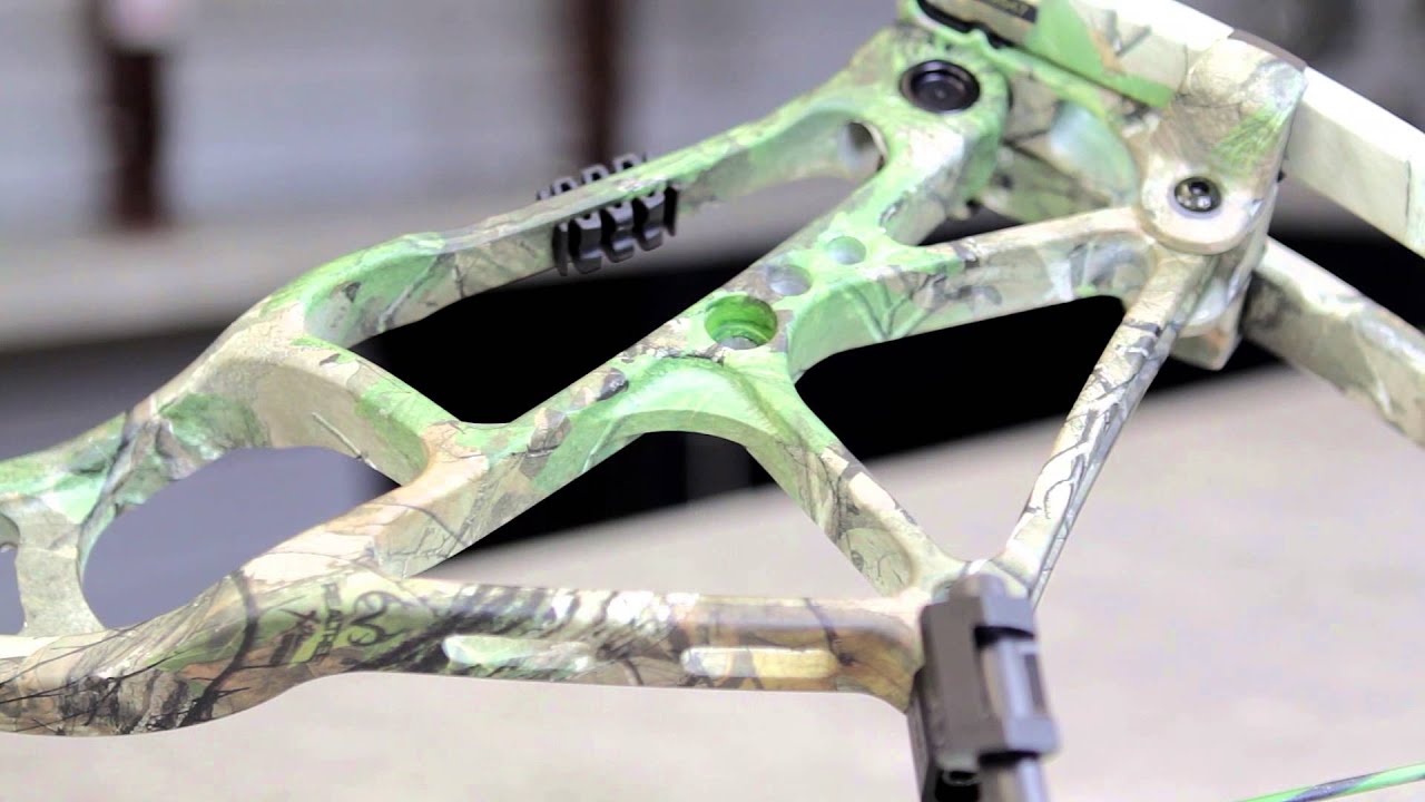 The All-New 2015 Arena 34 Bow from Bear Archery - YouTube