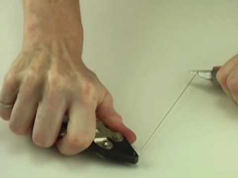 How to Straighten Wire - YouTube